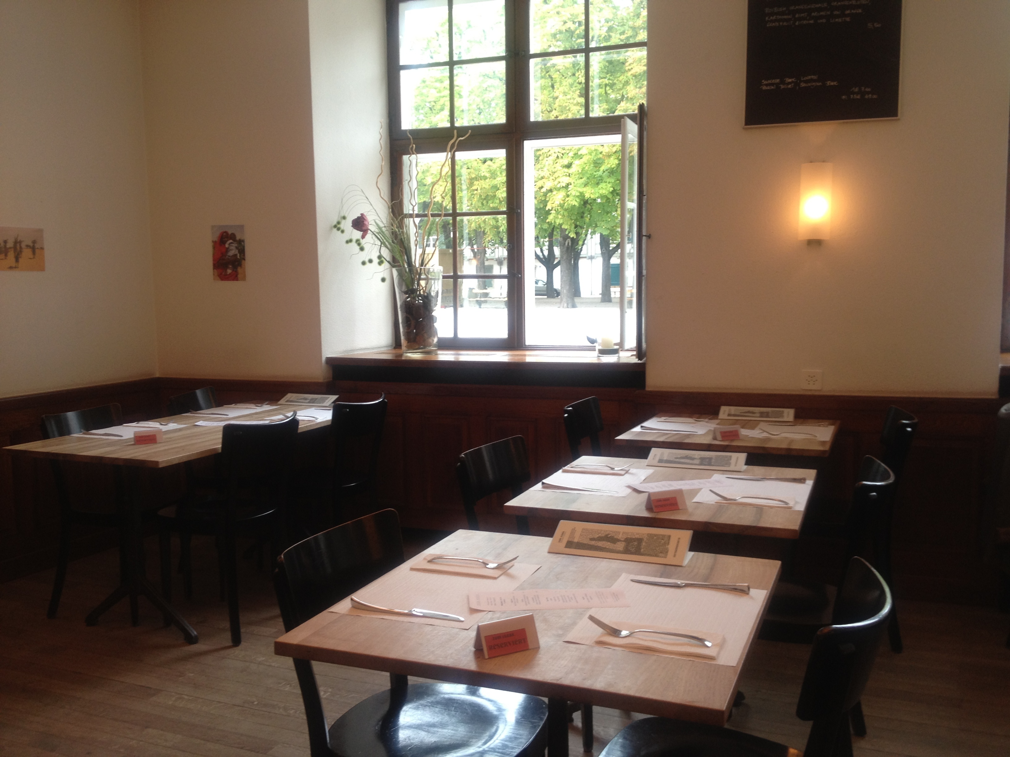 zum Isaak Restaurant in Basel - Öffnungszeiten | Adresse | Telefon