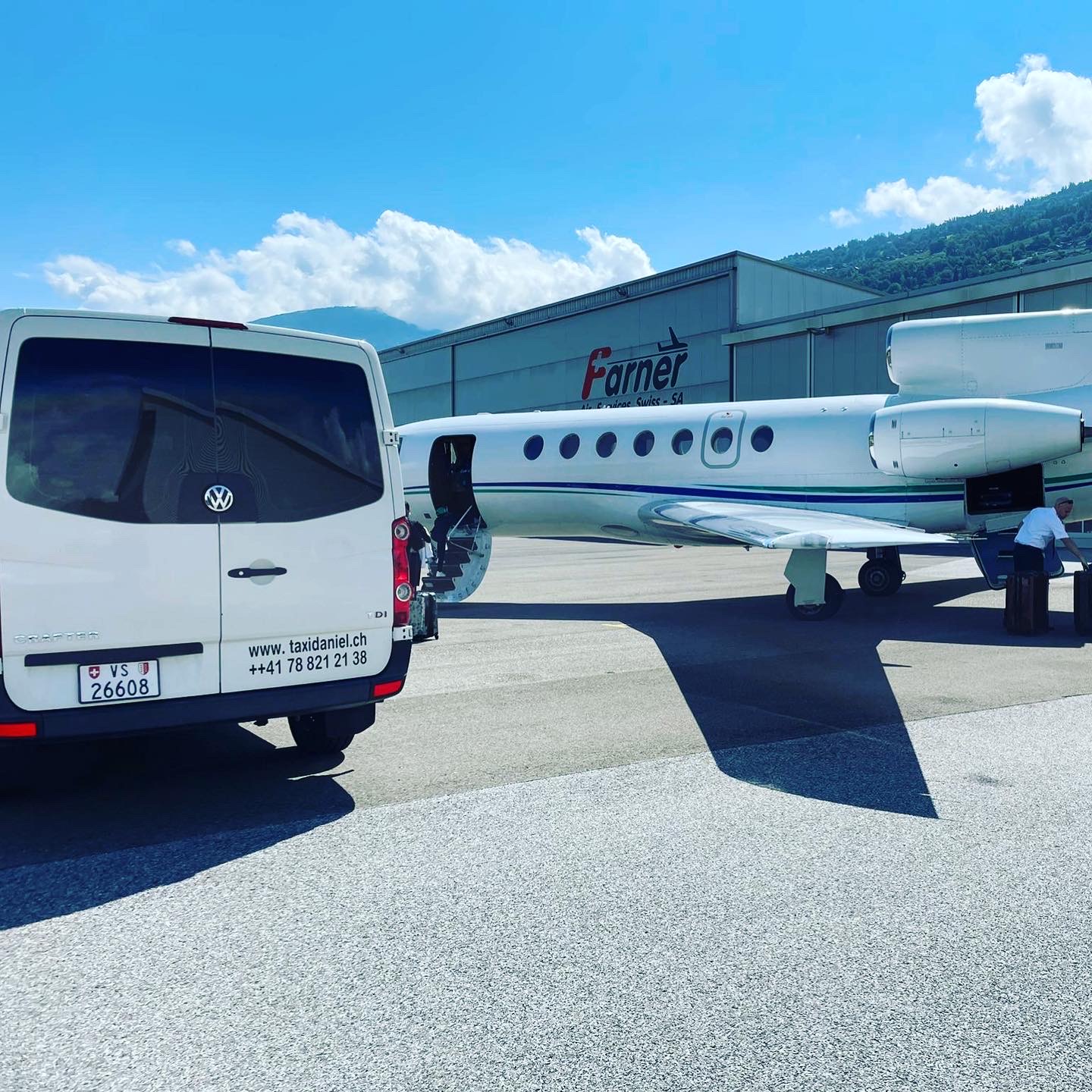 Daniel Taxi und Limousinen-Service Taxi in Täsch - Öffnungszeiten ...