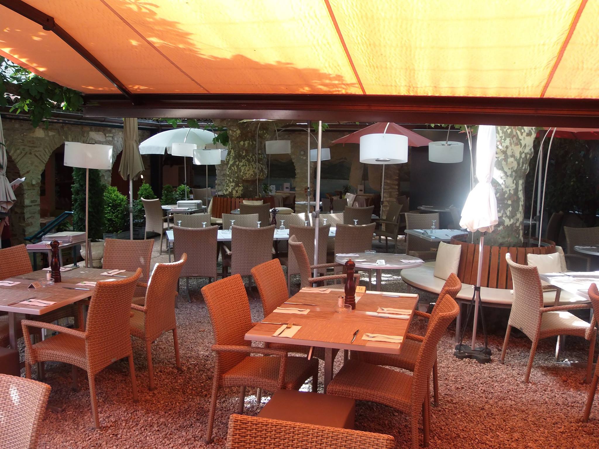 Croix-Verte Restaurant in Nyon - Opening hours | Address | Phone