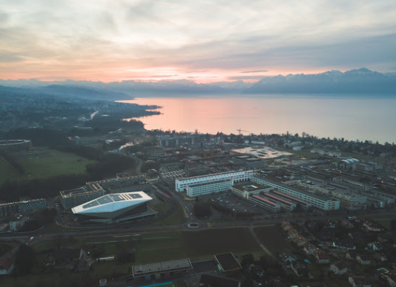 Ecole polytechnique fédérale de Lausanne (EPFL) Université à Lausanne ...